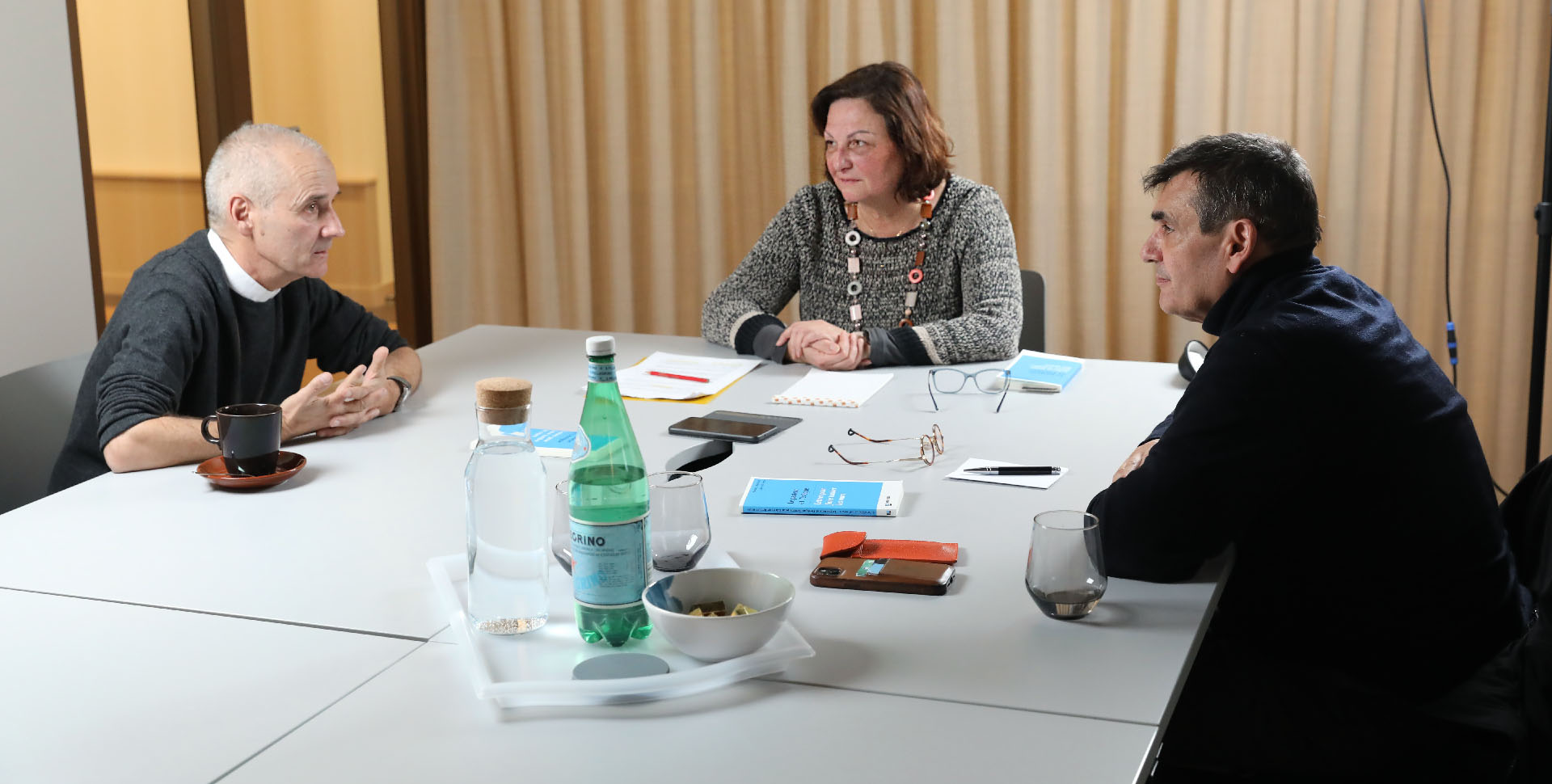 Faire Église: le cardinal Vesco et le pasteur Amédro sur la même ...